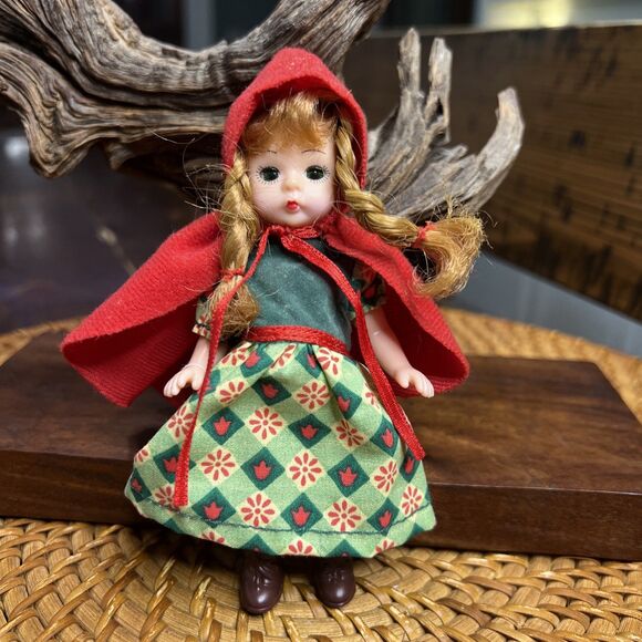 Madame Alexander | Toys | Little Red Riding Hood Doll Madame Alexander ...